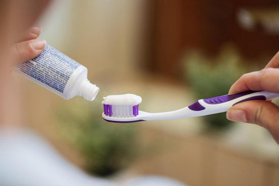 What's the Best Toothpaste for Dentures? - Welzo